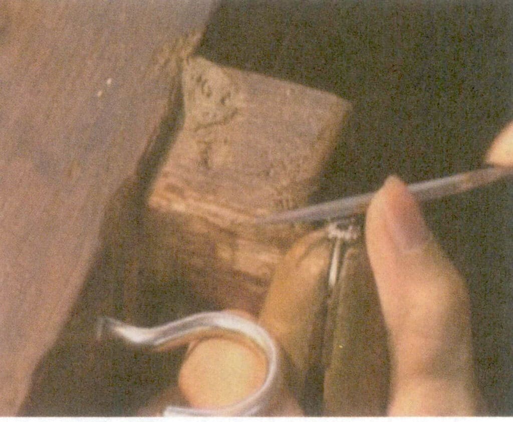 How to Perfectly Set Gemstones: A Step-by-Step Guide for Jewelry Makers ...